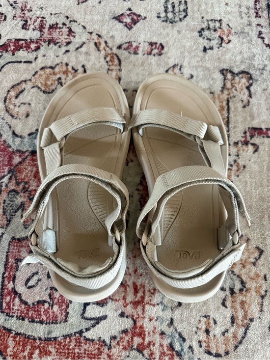 Teva | Shoes | Teva Hurricane Xlt2 Neutral Beige Adjustable Sport ...
